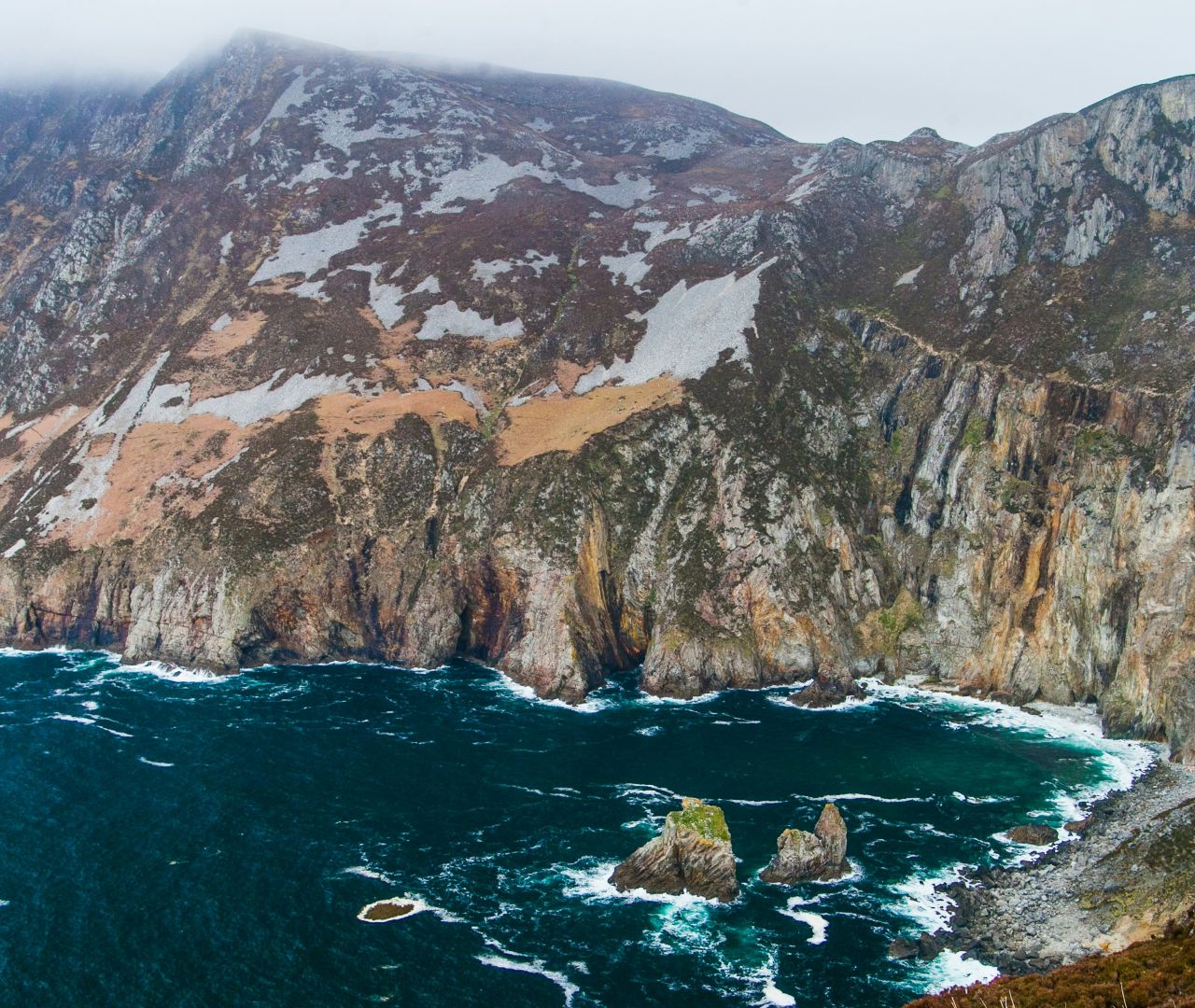 Slieve League Cliffs - Hiking Trails